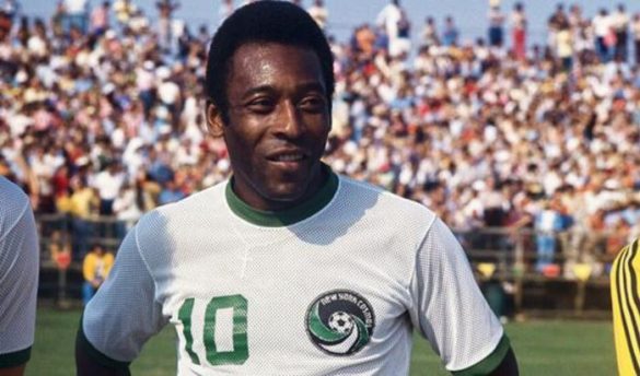 What Shirt Number Did Pele Wear - Ourballsports.com